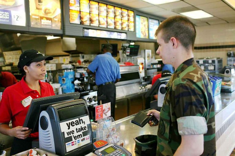 Fast Food Workers in 236 Cities Pull Off Largest Strikes Yet as Other ...